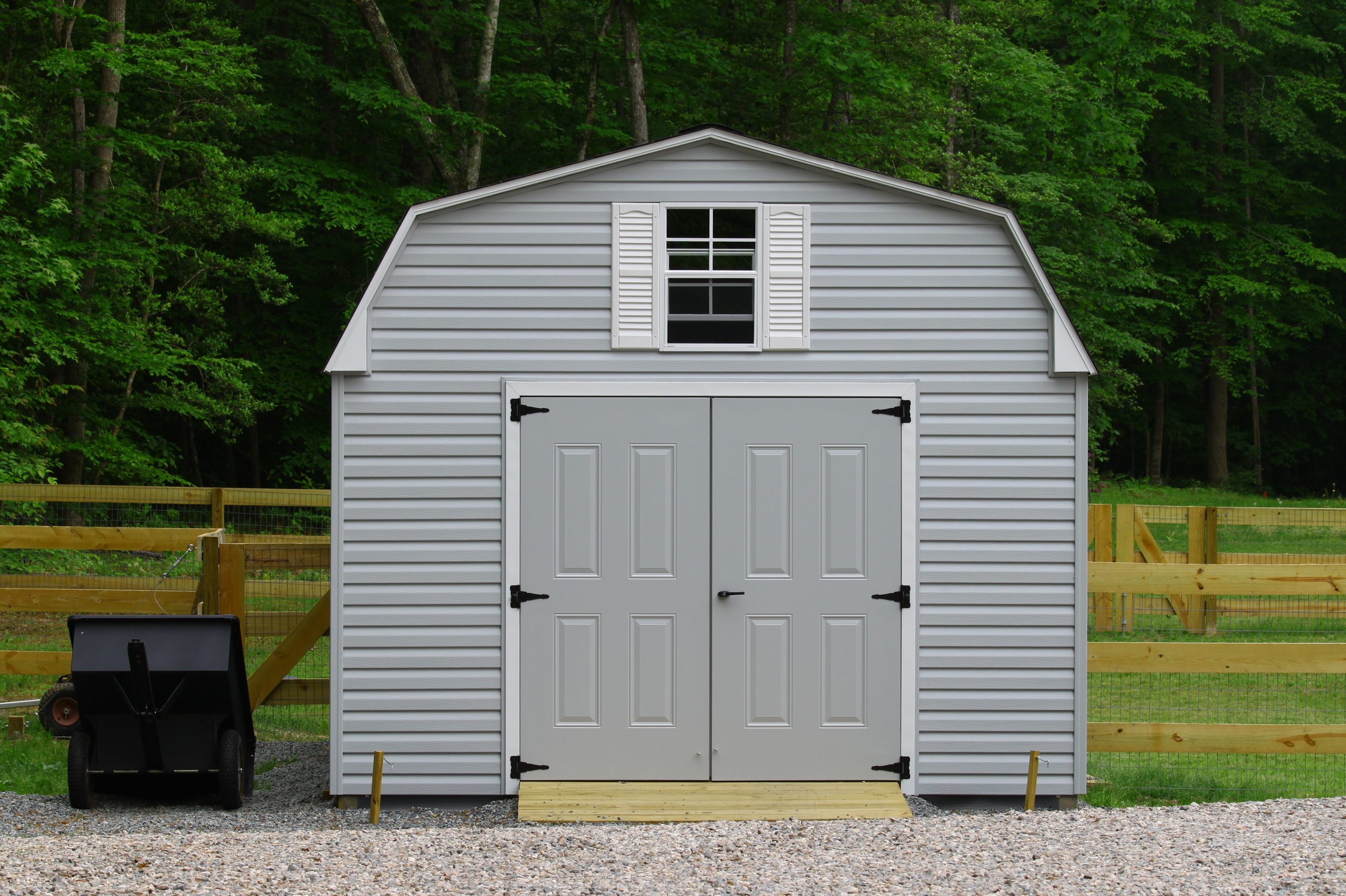 Portable Sheds vs. Traditional Sheds: Which Is Right for You? | Little ...